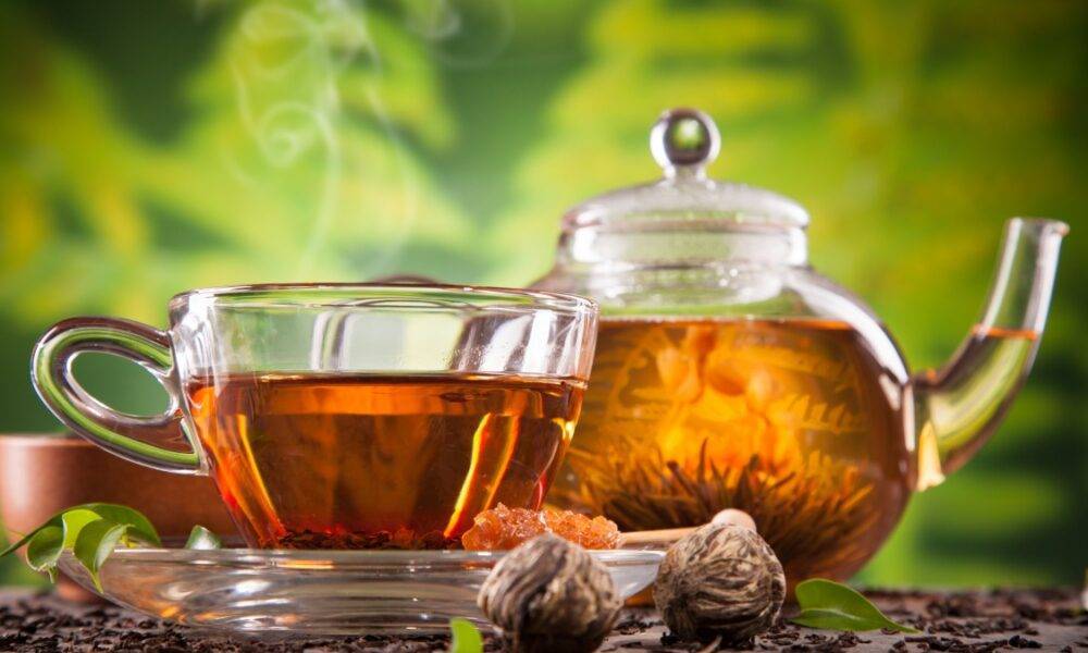 Sănătate la ceașcă! Ceaiurile recomandate în sezonul rece pentru ...