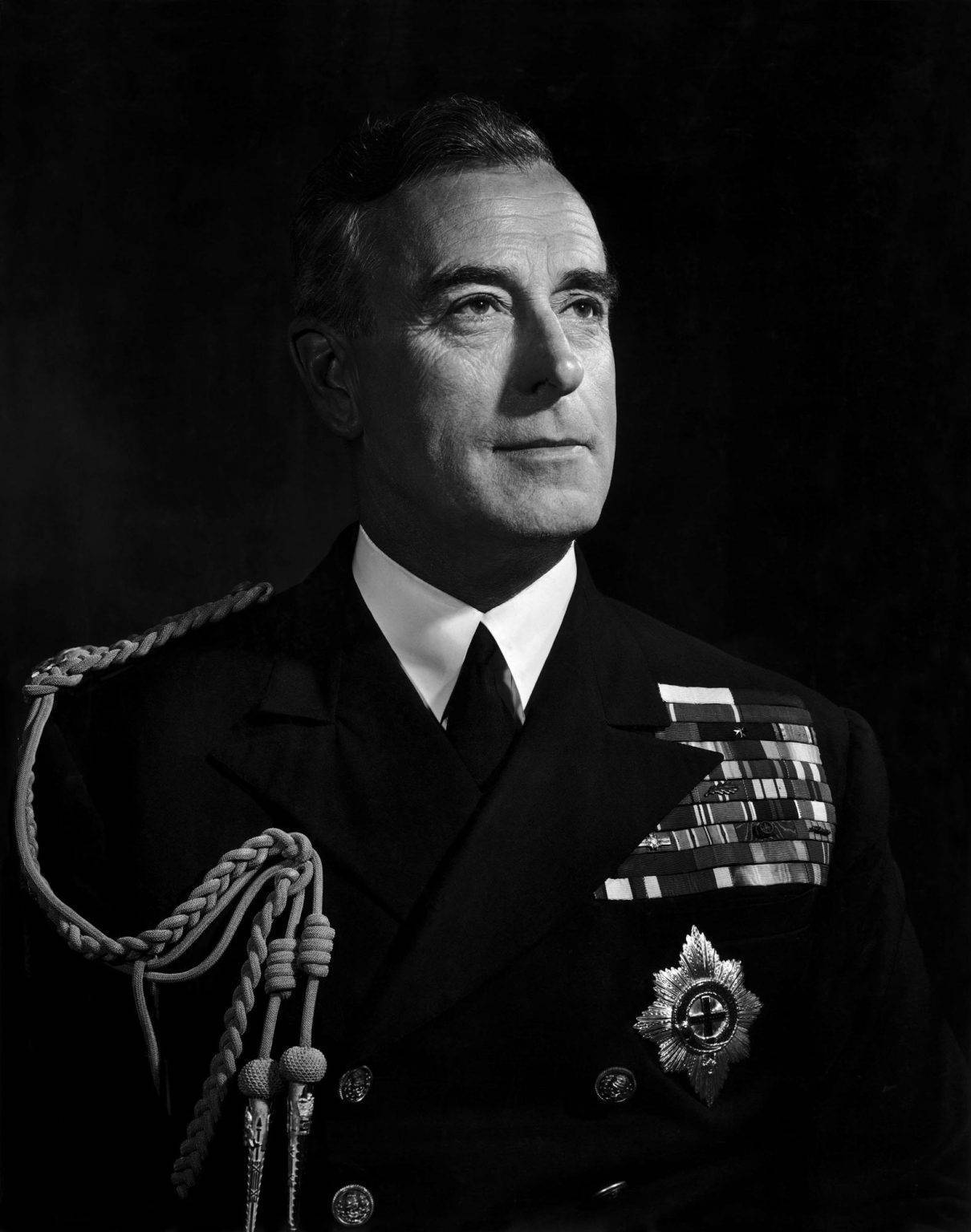 Lordul Louis Mountbatten a fost avertizat înainte de a fi asasinat, dar ...