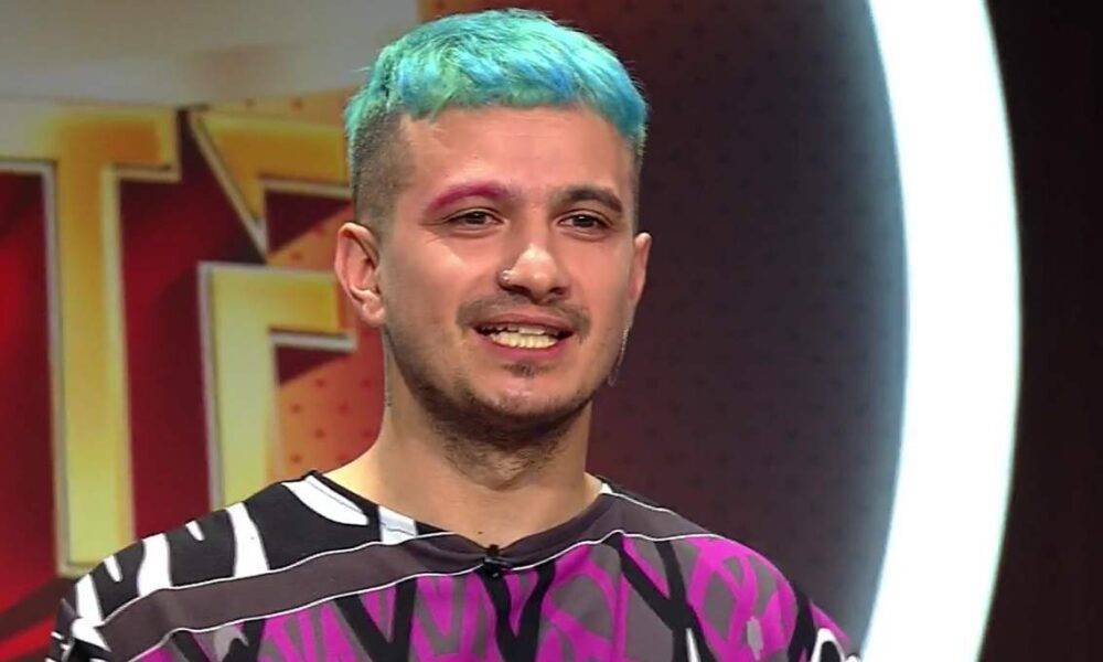 Povestea de viață a lui Keed! Cântărețul din Șatra Benz a vândut ziare ...